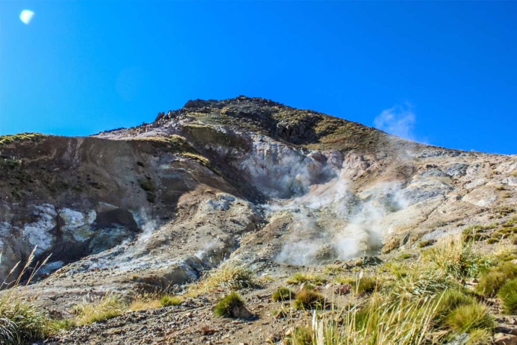 Fumarolas y Barros Termales. Disfruta de La Montaña en Familia